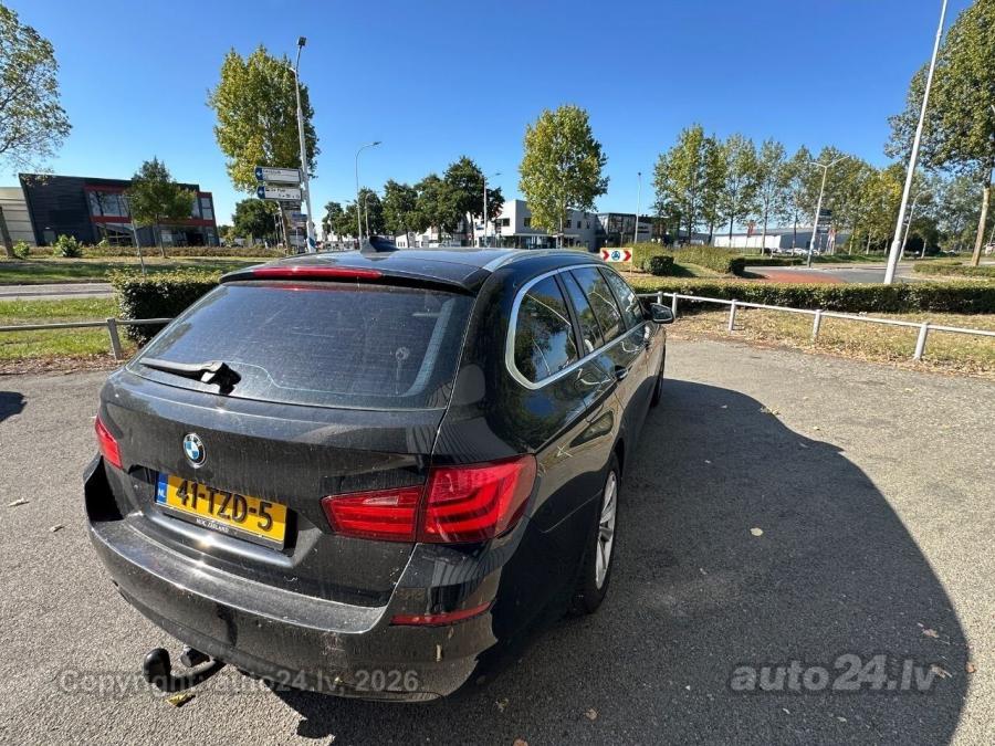 Black BMW 5 Series 2012 in Tallinn, with an engine capacity of 2.00 L and mileage of 244 thousand km for 6500 €, photo 4 on AUTOMOTO.COM.LV