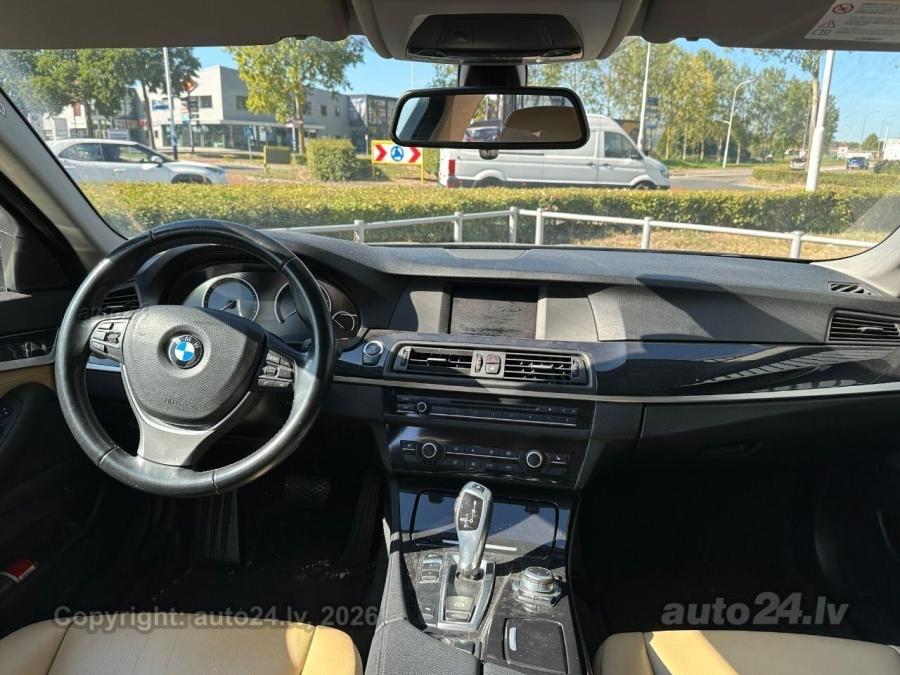 Black BMW 5 Series 2012 in Tallinn, with an engine capacity of 2.00 L and mileage of 244 thousand km for 6500 €, photo 10 on AUTOMOTO.COM.LV
