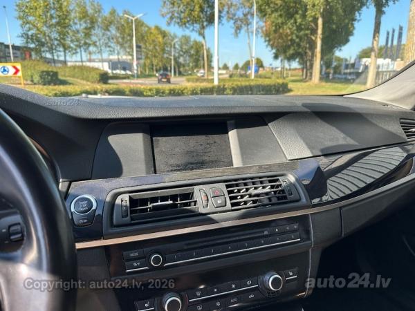 Black BMW 5 Series 2012 in Tallinn, with an engine capacity of 2.00 L and mileage of 244 thousand km for 6500 €, photo 10 on AUTOMOTO.COM.LV