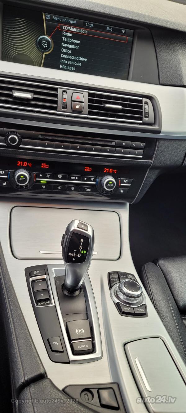 Black BMW 5 Series 2012 in Ogre, with an engine capacity of 2.00 L and mileage of 225 thousand km for 10200 €, photo 4 on AUTOMOTO.COM.LV