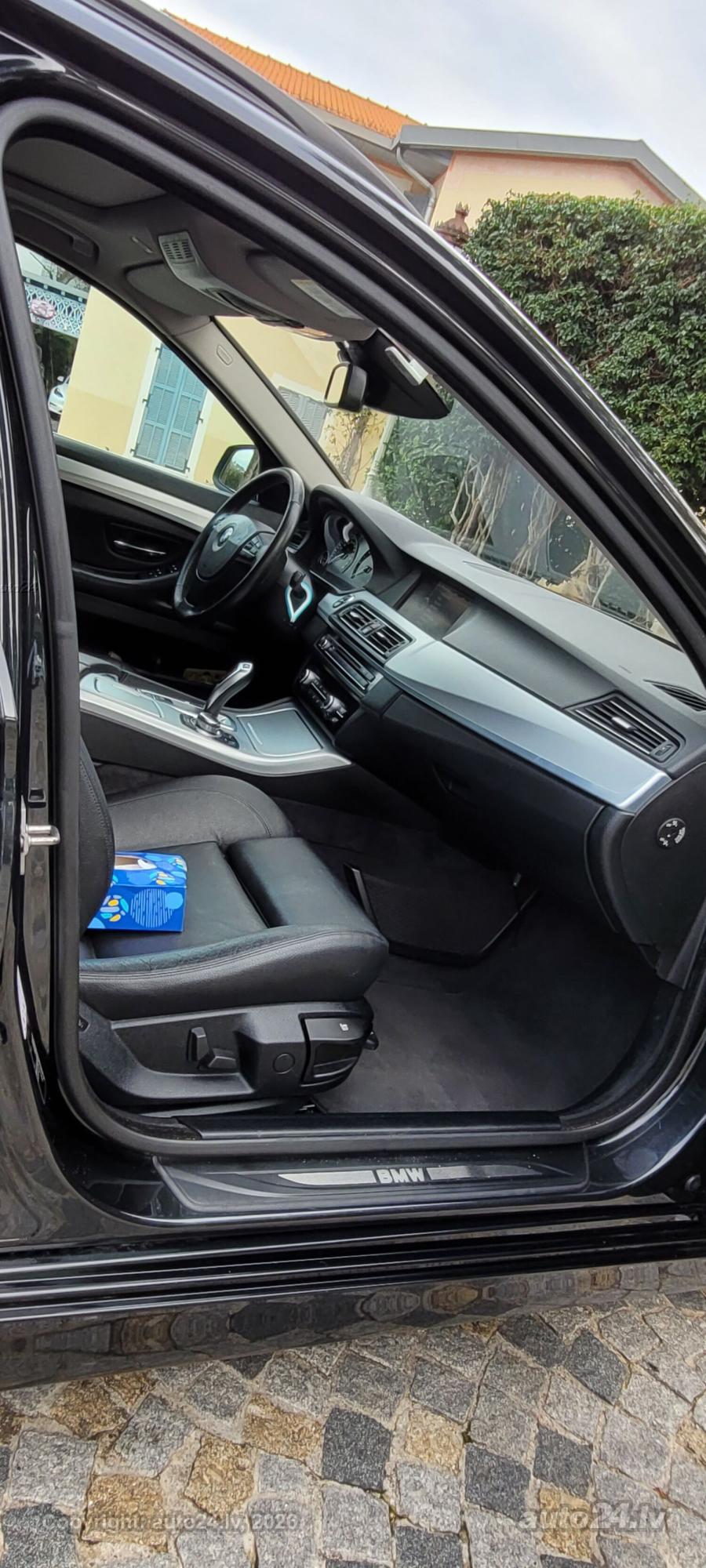 Black BMW 5 Series 2012 in Ogre, with an engine capacity of 2.00 L and mileage of 225 thousand km for 10200 €, photo 7 on AUTOMOTO.COM.LV