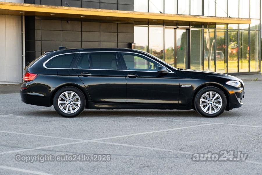Melns BMW 5 Series 2012 Tartu, ar dzinēja tilpumu 3.00 L un nobraukumu 312 tūkst. km par 9300 €, foto 8 vietnē AUTOMOTO.COM.LV