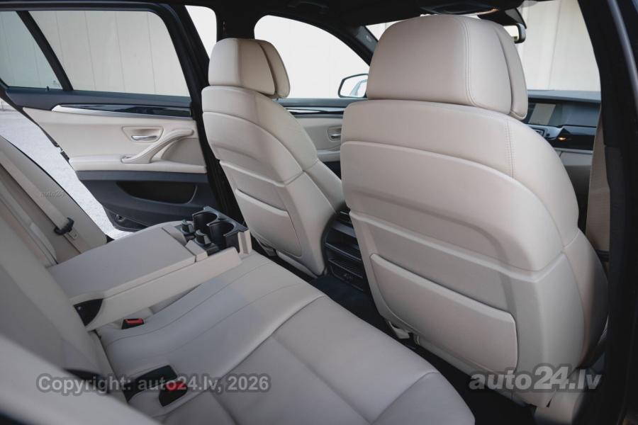 Melns BMW 5 Series 2012 Tartu, ar dzinēja tilpumu 3.00 L un nobraukumu 312 tūkst. km par 9300 €, foto 24 vietnē AUTOMOTO.COM.LV