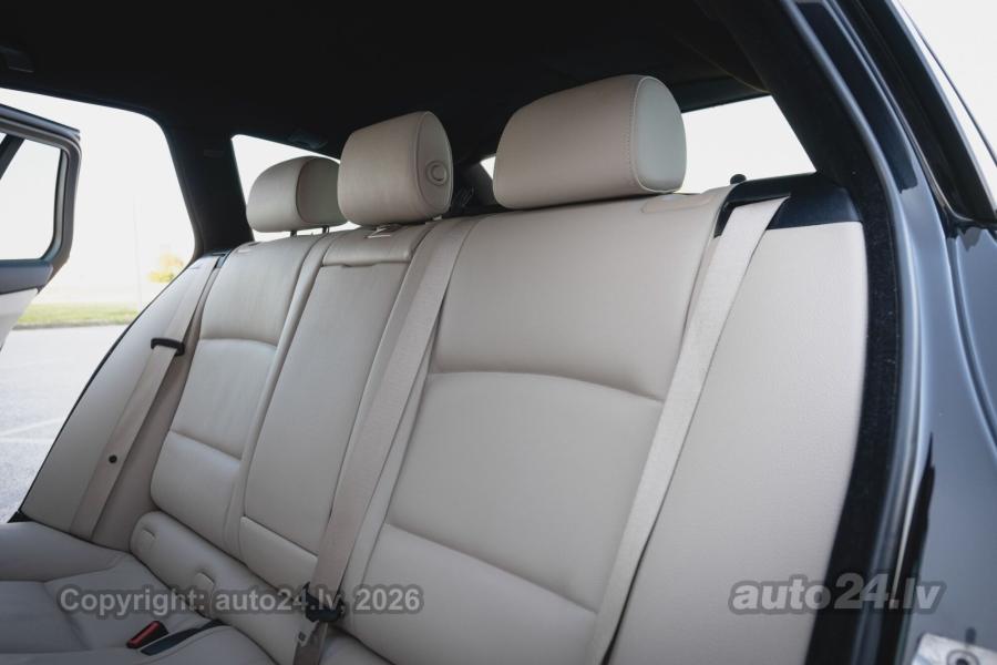 Melns BMW 5 Series 2012 Tartu, ar dzinēja tilpumu 3.00 L un nobraukumu 312 tūkst. km par 9300 €, foto 26 vietnē AUTOMOTO.COM.LV