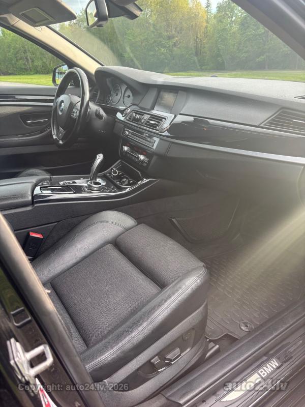 Melns BMW 5 Series 2012 Rapla, ar dzinēja tilpumu 2.00 L un nobraukumu 0 tūkst. km par 5999 €, foto 6 vietnē AUTOMOTO.COM.LV