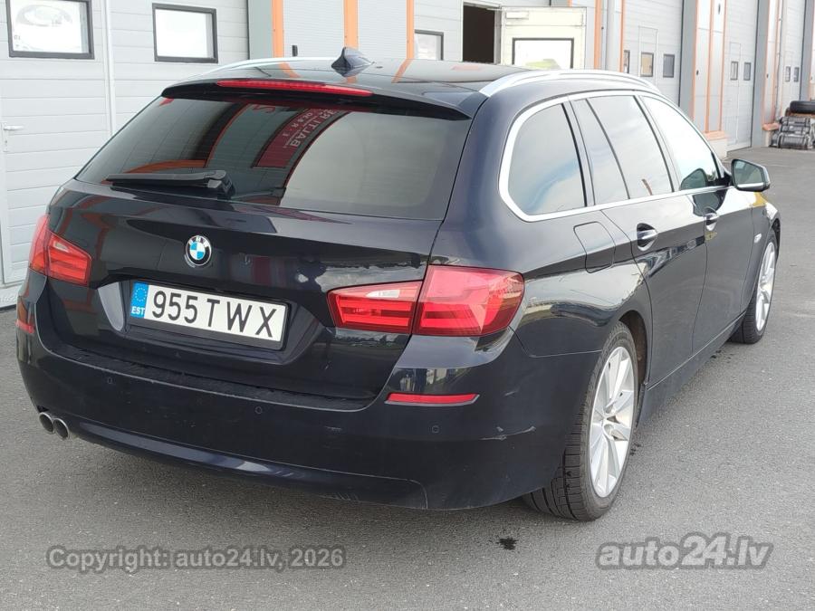 Melns BMW 5 Series 2012 Tartu, ar dzinēja tilpumu 3.00 L un nobraukumu 344 tūkst. km par 8390 €, foto 5 vietnē AUTOMOTO.COM.LV