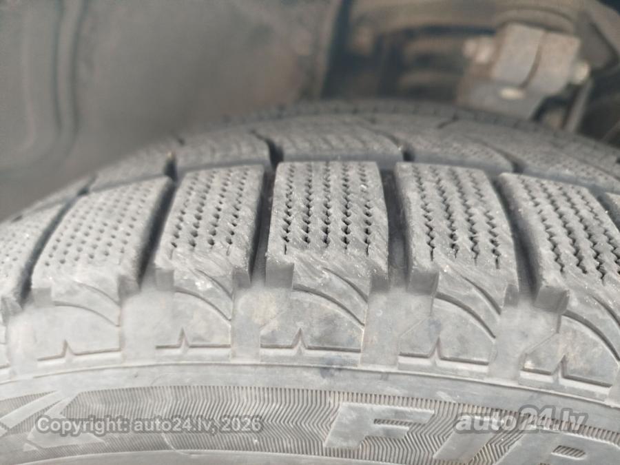 Melns BMW 5 Series 2012 Tartu, ar dzinēja tilpumu 3.00 L un nobraukumu 344 tūkst. km par 8390 €, foto 15 vietnē AUTOMOTO.COM.LV
