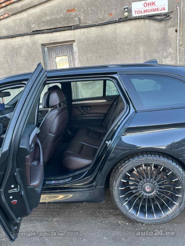 Melns BMW 5 Series 2013 Paide, ar dzinēja tilpumu 2.00 L un nobraukumu 311 tūkst. km par 9999 €, foto 11 vietnē AUTOMOTO.COM.LV