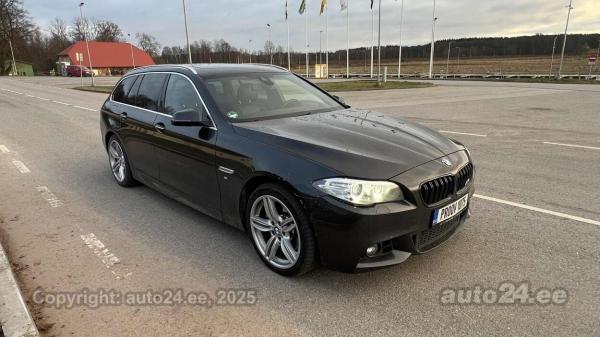 Black BMW 5 Series 2013 in Tartu, with an engine capacity of 3.00 L and mileage of 247 thousand km for 15400 €, photo 3 on AUTOMOTO.COM.LV