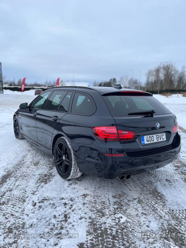 Black BMW 5 Series 2013 in Tallinn, with an engine capacity of 2.00 L and mileage of 271 thousand km for 13800 €, photo 5 on AUTOMOTO.COM.LV