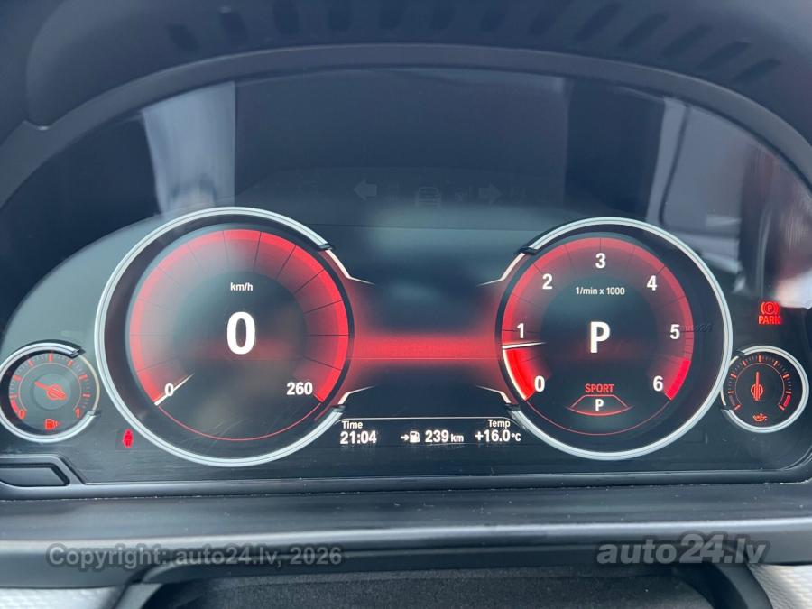 Black BMW 5 Series 2013 in Tallinn, with an engine capacity of 2.00 L and mileage of 239 thousand km for 12900 €, photo 14 on AUTOMOTO.COM.LV