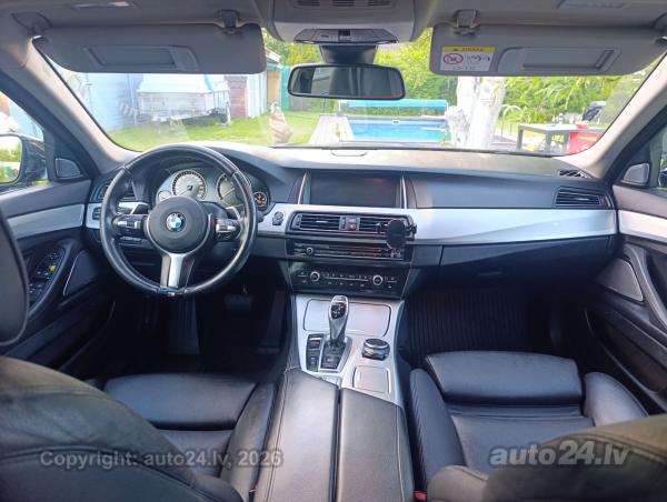 Black BMW 5 Series 2013 in Tallinn, with an engine capacity of 3.00 L and mileage of 358 thousand km for 12400 €, photo 10 on AUTOMOTO.COM.LV