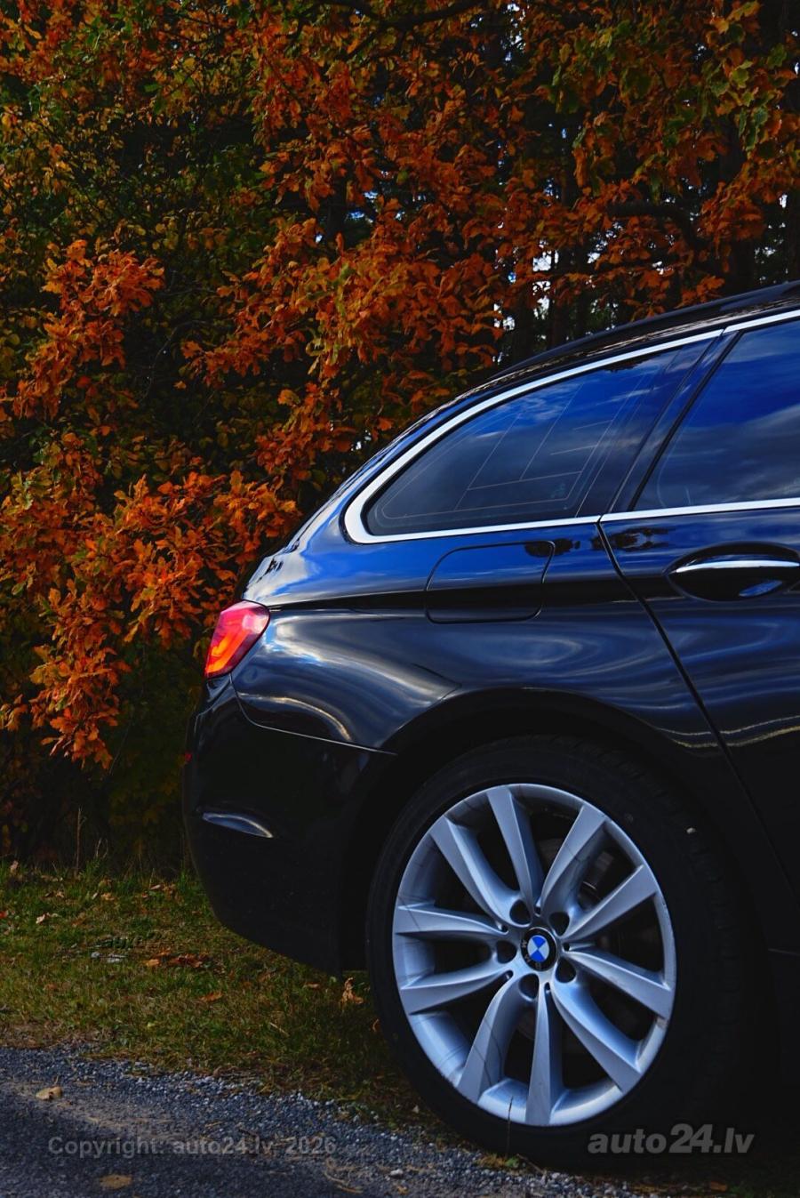 Melns BMW 5 Series 2013 Jehvi, ar dzinēja tilpumu 3.00 L un nobraukumu 273 tūkst. km par 15900 €, foto 4 vietnē AUTOMOTO.COM.LV