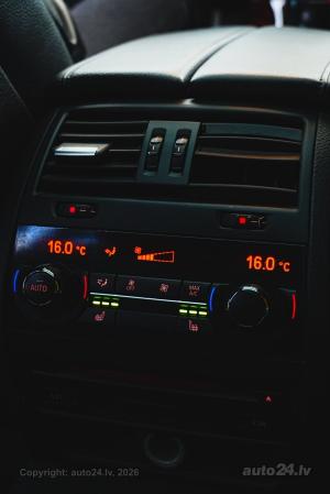 Melns BMW 5 Series 2013 Jehvi, ar dzinēja tilpumu 3.00 L un nobraukumu 273 tūkst. km par 15900 €, foto 15 vietnē AUTOMOTO.COM.LV