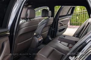 Black BMW 5 Series 2013 in Tallinn, with an engine capacity of 3.00 L and mileage of 345 thousand km for 9800 €, photo 13 on AUTOMOTO.COM.LV