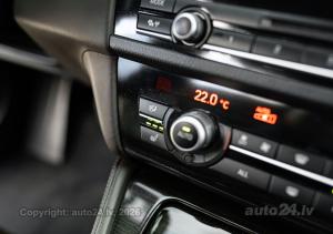 Black BMW 5 Series 2013 in Tallinn, with an engine capacity of 3.00 L and mileage of 345 thousand km for 9800 €, photo 19 on AUTOMOTO.COM.LV