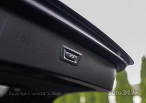 Black BMW 5 Series 2013 in Tallinn, with an engine capacity of 3.00 L and mileage of 345 thousand km for 9800 €, photo 25 on AUTOMOTO.COM.LV