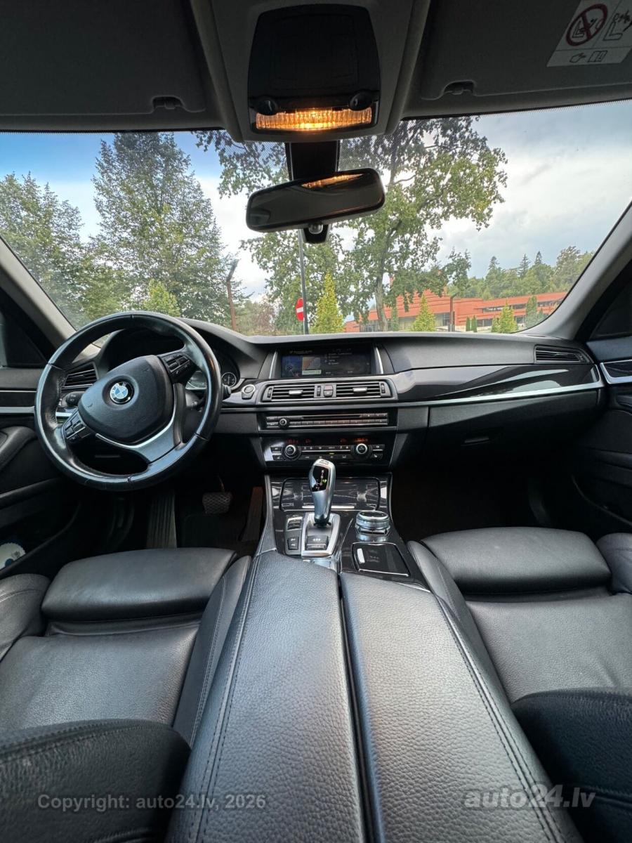 Melns BMW 5 Series 2013 Tallina, ar dzinēja tilpumu 2.00 L un nobraukumu 211 tūkst. km par 12700 €, foto 6 vietnē AUTOMOTO.COM.LV