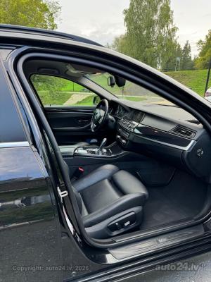 Melns BMW 5 Series 2013 Tallina, ar dzinēja tilpumu 2.00 L un nobraukumu 211 tūkst. km par 12700 €, foto 8 vietnē AUTOMOTO.COM.LV