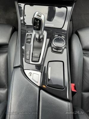 Melns BMW 5 Series 2013 Tallina, ar dzinēja tilpumu 2.00 L un nobraukumu 211 tūkst. km par 12700 €, foto 9 vietnē AUTOMOTO.COM.LV