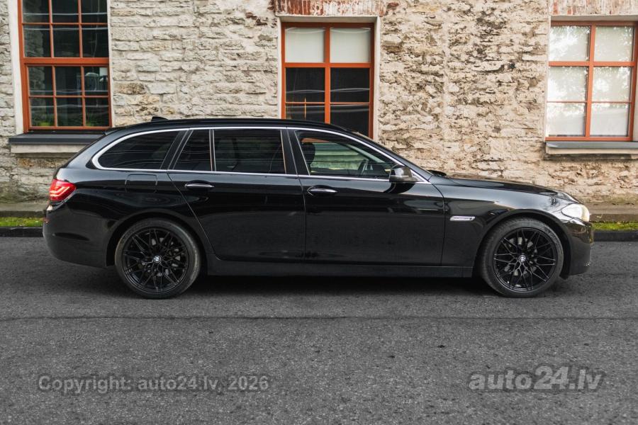 Black BMW 5 Series 2013 in Tallinn, with an engine capacity of 2.00 L and mileage of 360 thousand km for 6790 €, photo 5 on AUTOMOTO.COM.LV