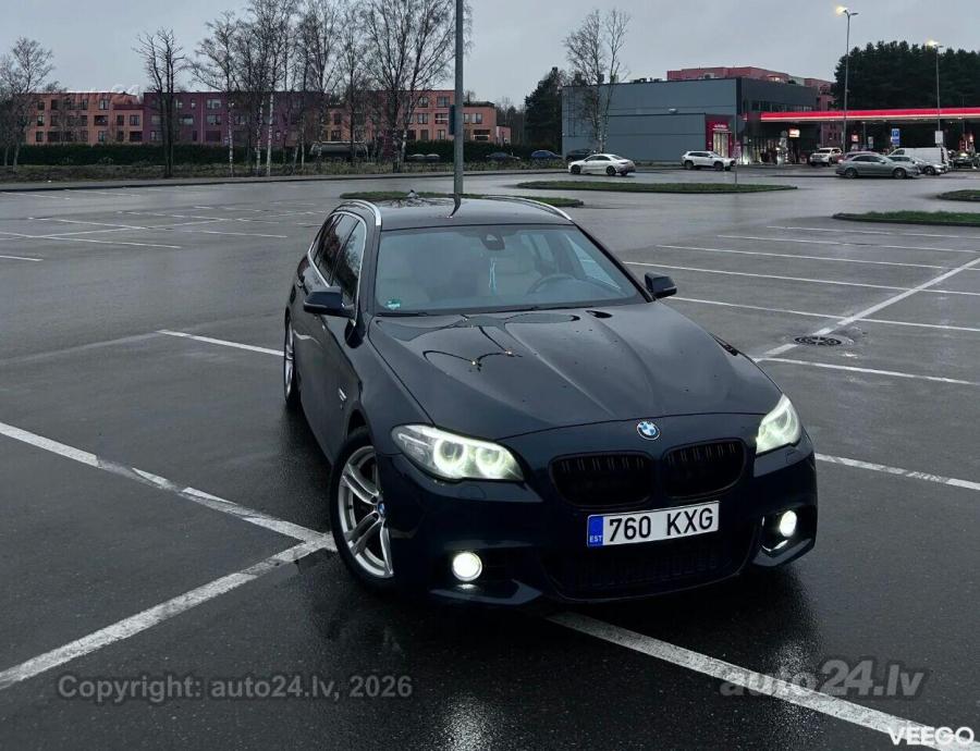 Black BMW 5 Series 2014 in Tallinn, with an engine capacity of 3.00 L and mileage of 330 thousand km for 14000 €, photo 1 on AUTOMOTO.COM.LV