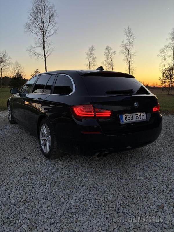 Black BMW 5 Series 2014 in Tallinn, with an engine capacity of 2.00 L and mileage of 206 thousand km for 11770 €, photo 4 on AUTOMOTO.COM.LV