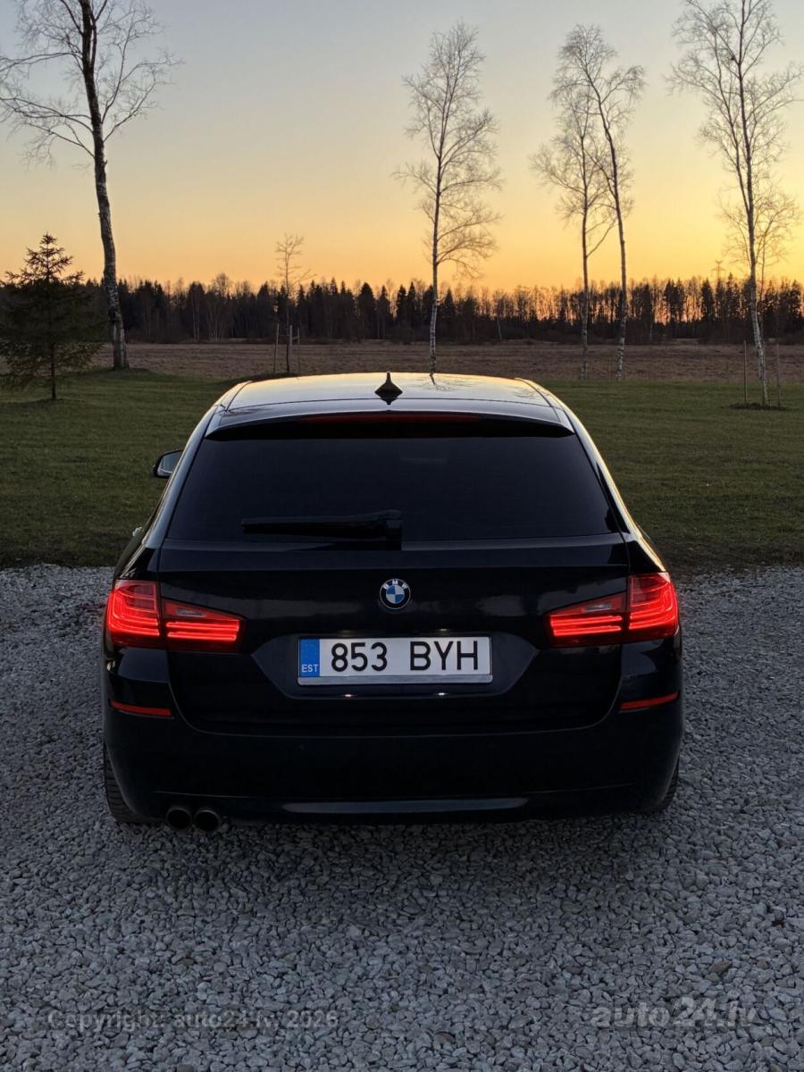 Black BMW 5 Series 2014 in Tallinn, with an engine capacity of 2.00 L and mileage of 206 thousand km for 11770 €, photo 6 on AUTOMOTO.COM.LV