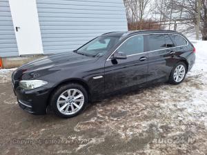 Black BMW 5 Series 2014 in Tallinn, with an engine capacity of 2.00 L and mileage of 279 thousand km for 8999 €, photo 4 on AUTOMOTO.COM.LV
