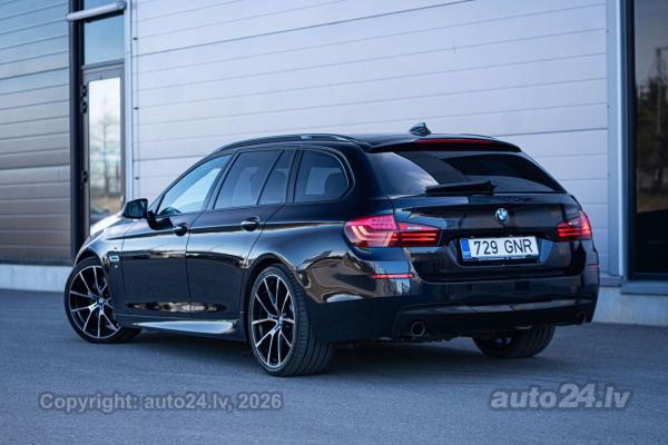 Melns BMW 5 Series 2014 Tallina, ar dzinēja tilpumu 3.00 L un nobraukumu 249 tūkst. km par 15900 €, foto 9 vietnē AUTOMOTO.COM.LV