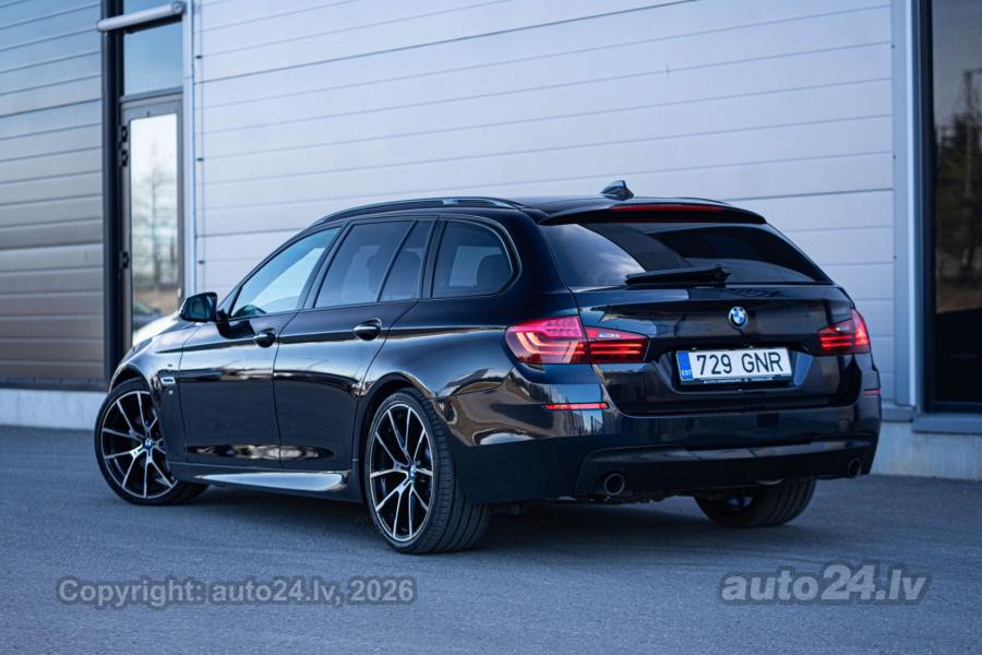 Melns BMW 5 Series 2014 Tallina, ar dzinēja tilpumu 3.00 L un nobraukumu 249 tūkst. km par 15900 €, foto 10 vietnē AUTOMOTO.COM.LV
