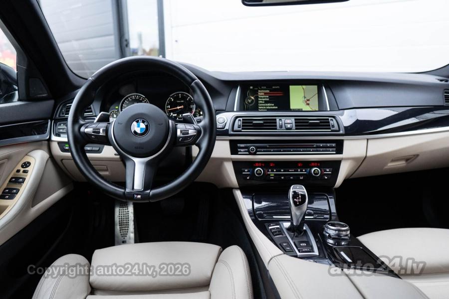Melns BMW 5 Series 2014 Tallina, ar dzinēja tilpumu 3.00 L un nobraukumu 249 tūkst. km par 15900 €, foto 26 vietnē AUTOMOTO.COM.LV