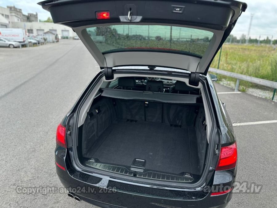 Black BMW 5 Series 2014 in Tallinn, with an engine capacity of 2.00 L and mileage of 275 thousand km for 12000 €, photo 18 on AUTOMOTO.COM.LV