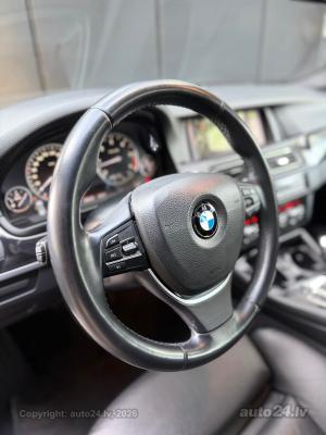 Black BMW 5 Series 2014 in Tallinn, with an engine capacity of 3.00 L and mileage of 296 thousand km for 12500 €, photo 11 on AUTOMOTO.COM.LV