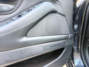Black BMW 5 Series 2014 in Tallinn, with an engine capacity of 3.00 L and mileage of 296 thousand km for 12500 €, photo 16 on AUTOMOTO.COM.LV