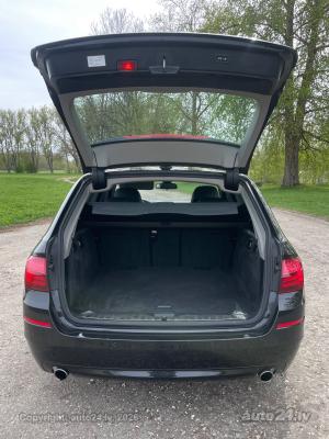 Black BMW 5 Series 2014 in Paide, with an engine capacity of 3.00 L and mileage of 245 thousand km for 15699 €, photo 10 on AUTOMOTO.COM.LV
