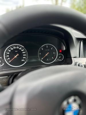 Black BMW 5 Series 2014 in Paide, with an engine capacity of 3.00 L and mileage of 245 thousand km for 15699 €, photo 20 on AUTOMOTO.COM.LV