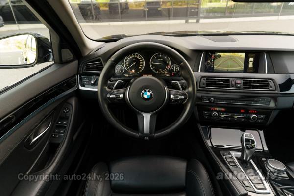 Black BMW 5 Series 2014 in Tartu, with an engine capacity of 3.00 L and mileage of 284 thousand km for 13499 €, photo 10 on AUTOMOTO.COM.LV