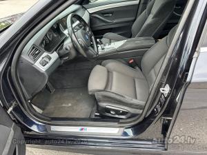Melns BMW 5 Series 2014 Tartu, ar dzinēja tilpumu 2.00 L un nobraukumu 249 tūkst. km par 9990 €, foto 9 vietnē AUTOMOTO.COM.LV