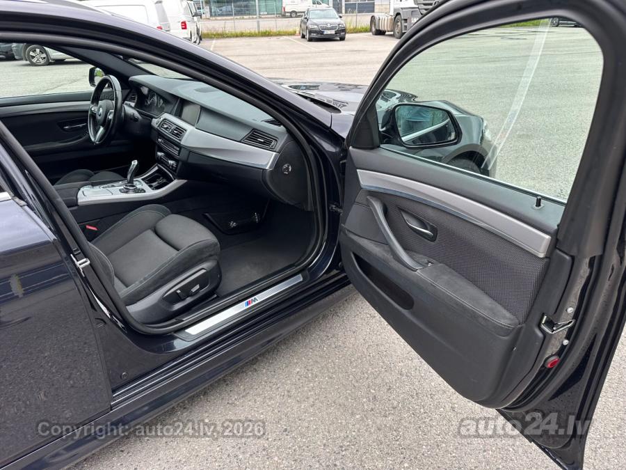 Melns BMW 5 Series 2014 Tartu, ar dzinēja tilpumu 2.00 L un nobraukumu 249 tūkst. km par 9990 €, foto 12 vietnē AUTOMOTO.COM.LV