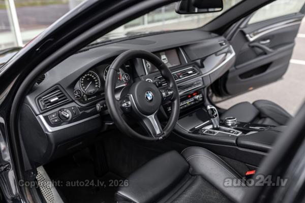 Black BMW 5 Series 2014 in Tallinn, with an engine capacity of 2.00 L and mileage of 309 thousand km for 10999 €, photo 8 on AUTOMOTO.COM.LV