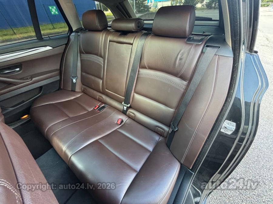 Черный БМВ 5 Серия 2014 в Пайде, объемом двигателя 3.00 л и пробегом 317 тыс. км за 11890 €, фото 15 на AUTOMOTO.COM.LV