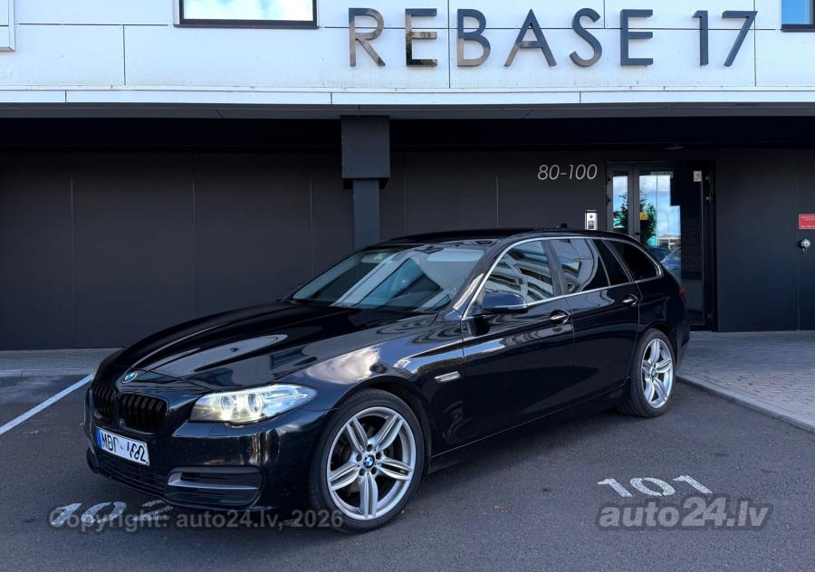 Melns BMW 5 Series 2014 Tartu, ar dzinēja tilpumu 2.00 L un nobraukumu 240 tūkst. km par 8700 €, foto 1 vietnē AUTOMOTO.COM.LV