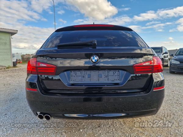 Black BMW 5 Series 2014 in Tartu, with an engine capacity of 3.00 L and mileage of 234 thousand km for 13390 €, photo 10 on AUTOMOTO.COM.LV