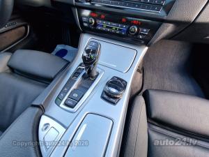 Melns BMW 5 Series 2014 Tartu, ar dzinēja tilpumu 3.00 L un nobraukumu 234 tūkst. km par 13390 €, foto 20 vietnē AUTOMOTO.COM.LV