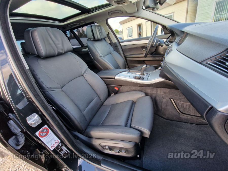 Melns BMW 5 Series 2014 Tartu, ar dzinēja tilpumu 3.00 L un nobraukumu 234 tūkst. km par 13390 €, foto 24 vietnē AUTOMOTO.COM.LV