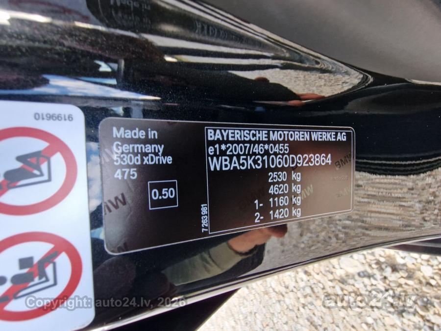 Melns BMW 5 Series 2014 Tartu, ar dzinēja tilpumu 3.00 L un nobraukumu 234 tūkst. km par 13390 €, foto 30 vietnē AUTOMOTO.COM.LV