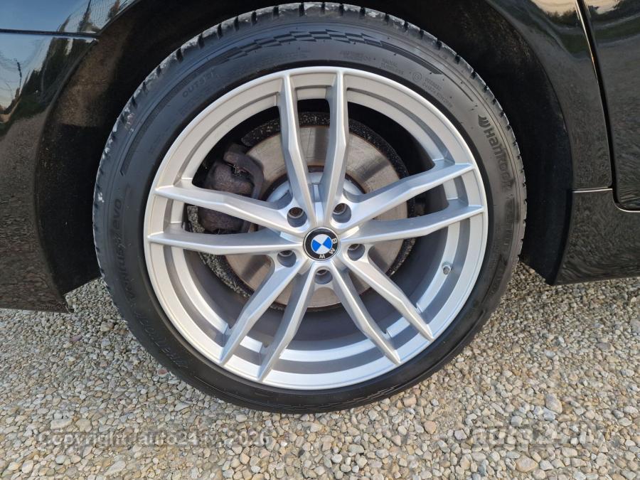 Melns BMW 5 Series 2014 Tartu, ar dzinēja tilpumu 3.00 L un nobraukumu 235 tūkst. km par 12790 €, foto 12 vietnē AUTOMOTO.COM.LV