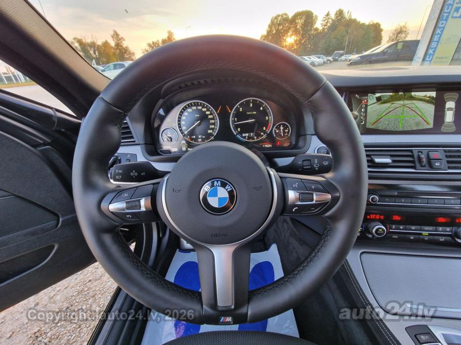 Melns BMW 5 Series 2014 Tartu, ar dzinēja tilpumu 3.00 L un nobraukumu 235 tūkst. km par 12790 €, foto 20 vietnē AUTOMOTO.COM.LV