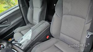 Black BMW 5 Series 2014 in Tallinn, with an engine capacity of 3.00 L and mileage of 275 thousand km for 13999 €, photo 17 on AUTOMOTO.COM.LV